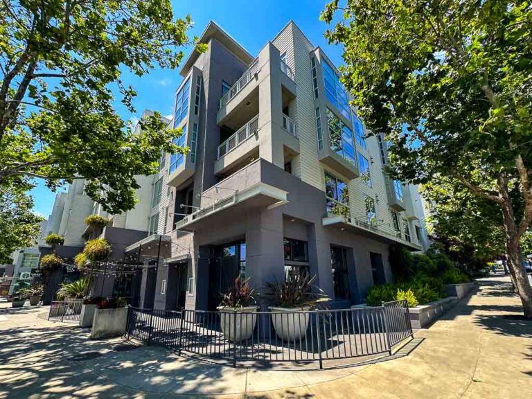 Restaurants – Beyond the Creek